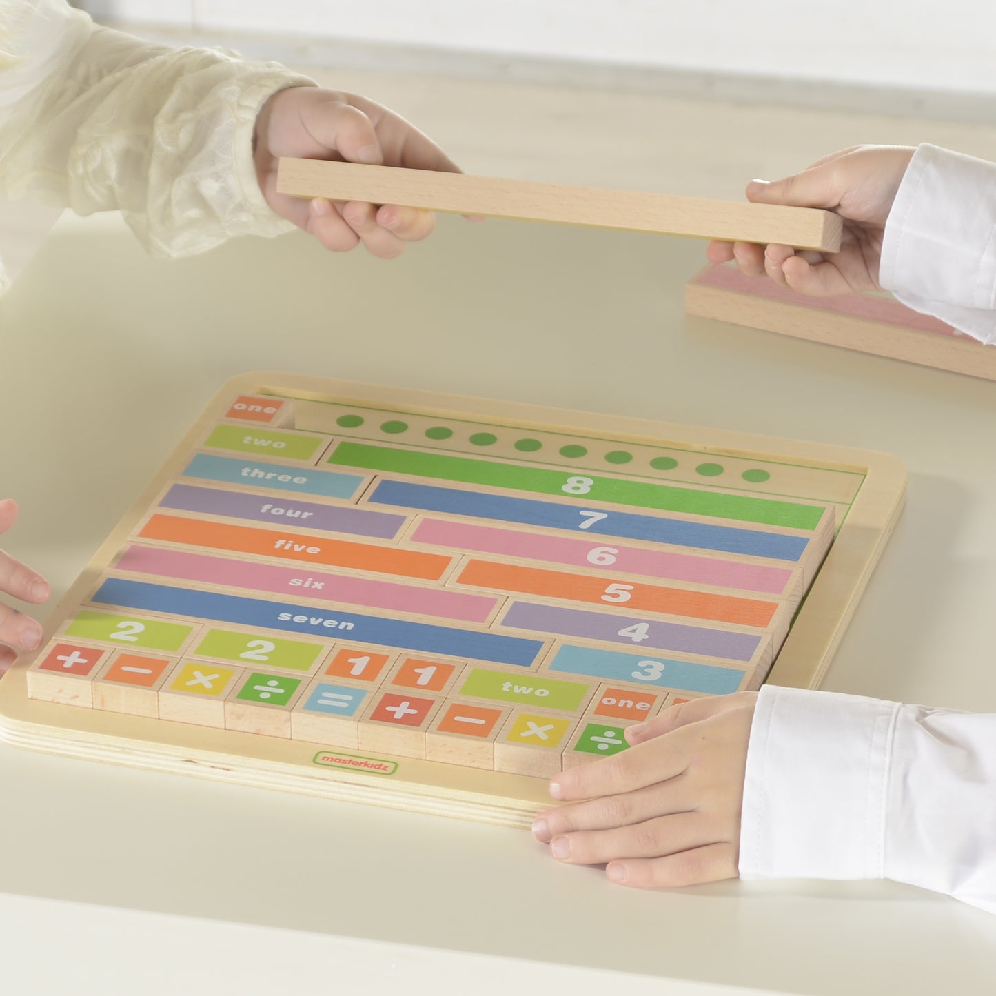 Masterkidz Counting Bars Game Board 數量與算術學習木條 – MY SCHOOL BUS